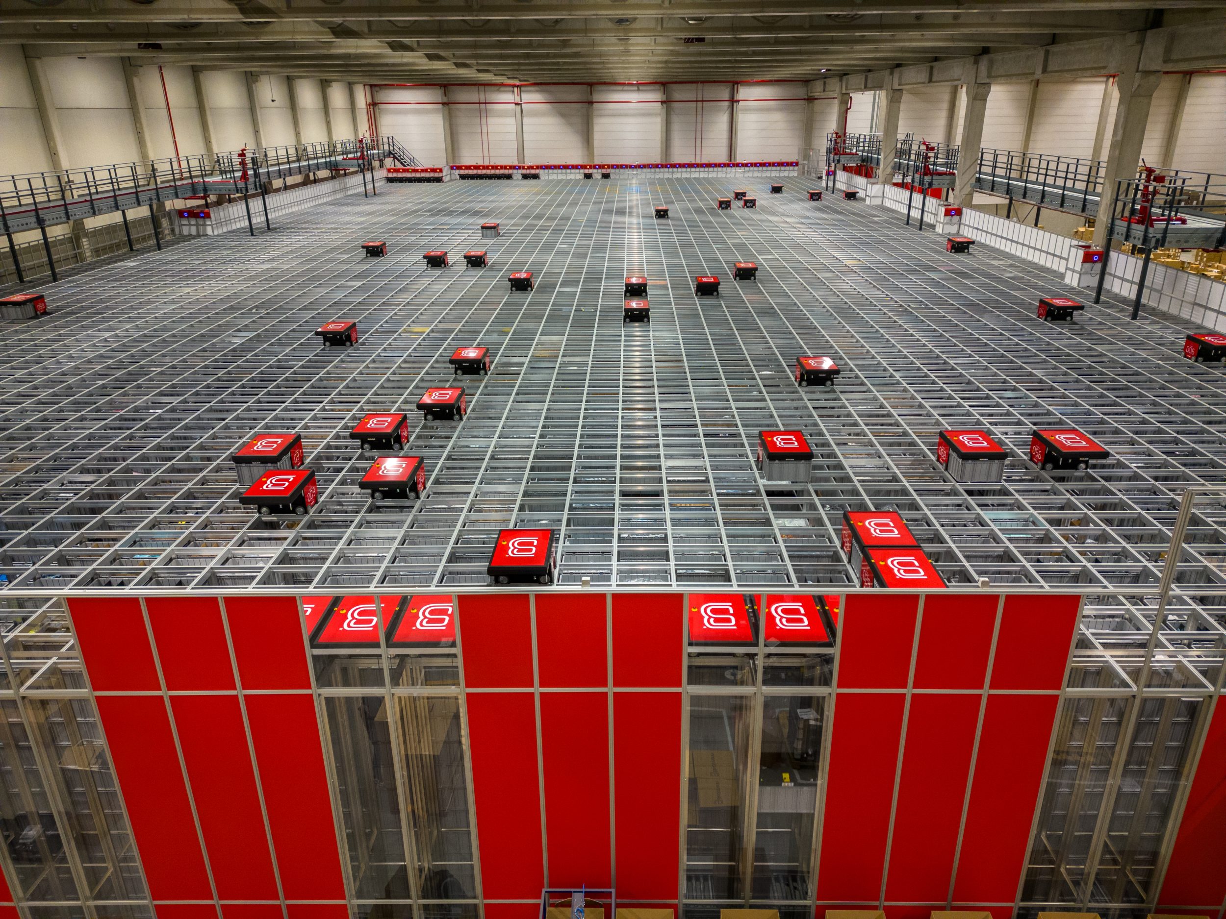 How Bleckmann scaled its customer base with a customer portal